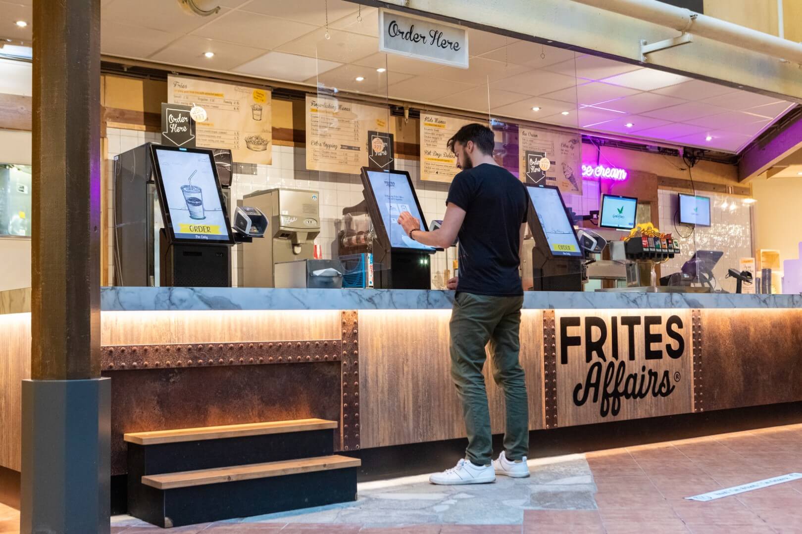 Self-Order Terminals Transforming Quick-Service Restaurants